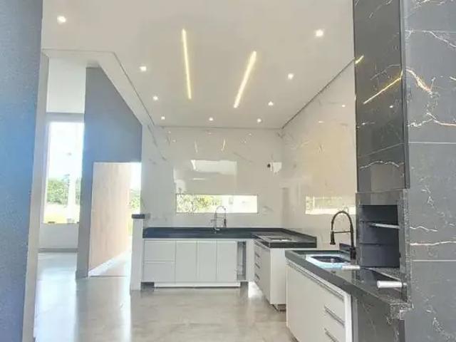 Casa / Sobrado para Venda em Pindamonhangaba/SP Loteamento Industrial Água Preta 3 Quartos