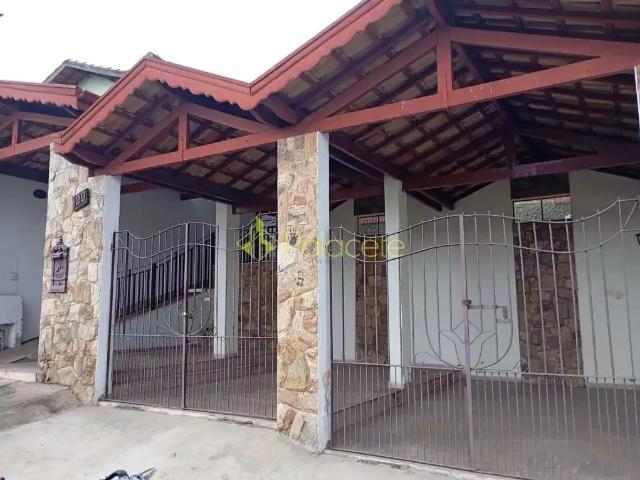 Casa / Sobrado para Venda em Pindamonhangaba/SP Loteamento Jardim Imperial 4 Quartos