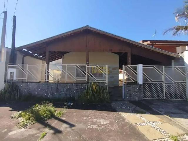 Casa / Sobrado para Venda em Pindamonhangaba/SP Loteamento Residencial Andrade 3 Quartos