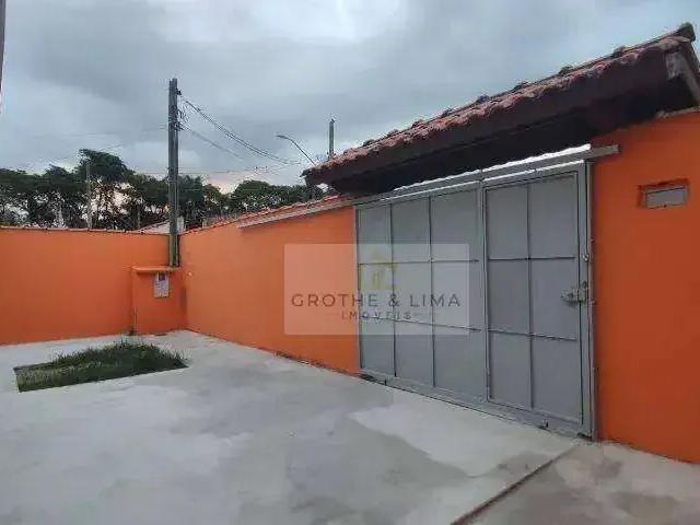 Casa / Sobrado para Venda em Pindamonhangaba/SP Mantiqueira 3 Quartos