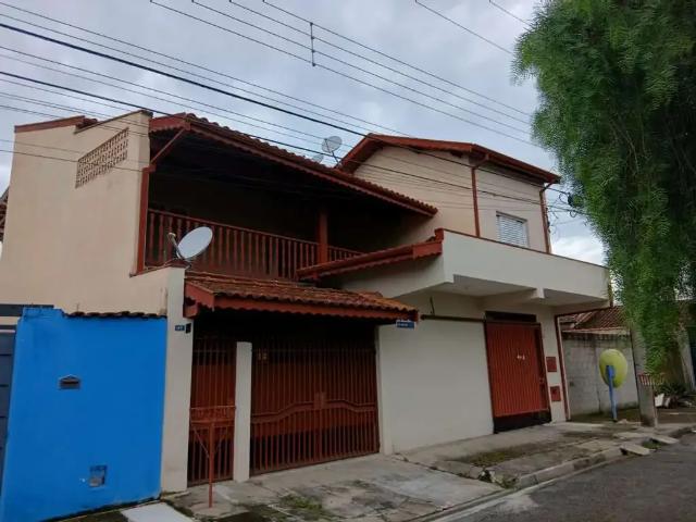 Casa / Sobrado para Venda em Pindamonhangaba/SP Mombaça 6 Quartos