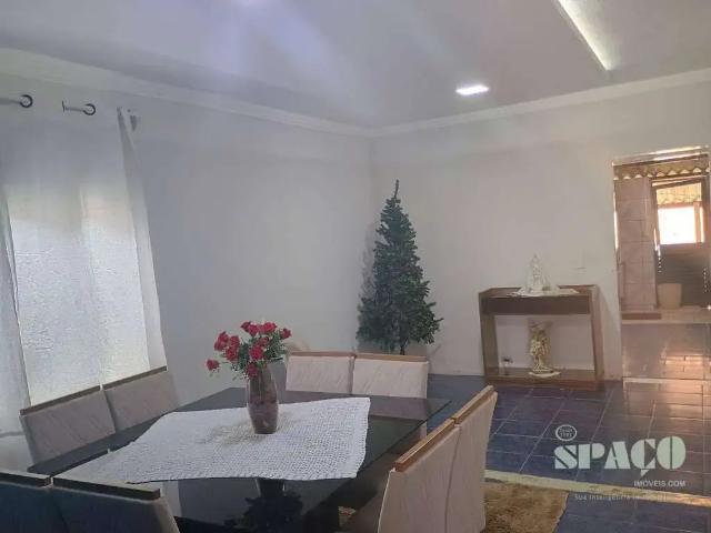 Casa / Sobrado para Venda em Pindamonhangaba/SP Moreira César 3 Quartos