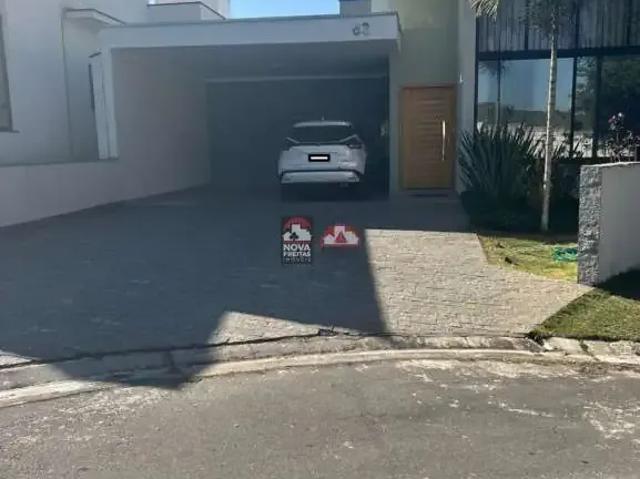 Casa / Sobrado para Venda em Pindamonhangaba/SP Residencial Vila Romana 3 Quartos