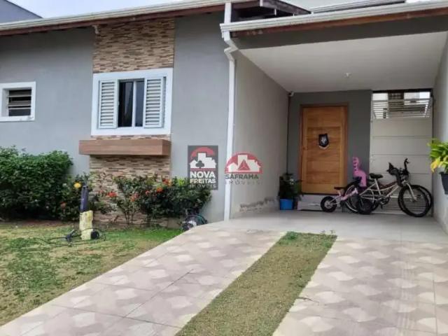Casa / Sobrado para Venda em Pindamonhangaba/SP Residencial Vila Romana 3 Quartos