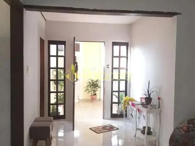 Casa / Sobrado para Venda em Pindamonhangaba/SP Residencial Campo Belo 3 Quartos