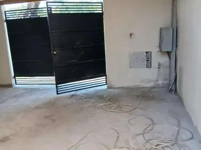Casa / Sobrado para Venda em Pindamonhangaba/SP Residencial e Comercial Cidade Morumbi 2 Quartos