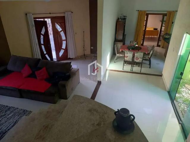 Casa / Sobrado para Venda em Pindamonhangaba/SP Residencial e Comercial Jardim Yassuda 3 Quartos