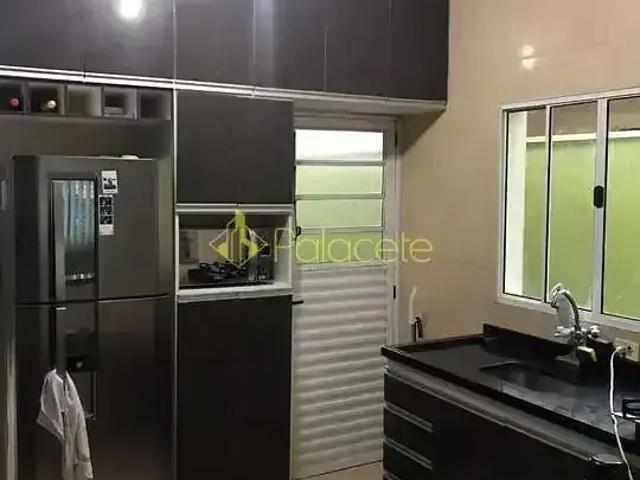 Casa / Sobrado para Venda em Pindamonhangaba/SP Residencial e Comercial Laerte Asumpção 2 Quartos