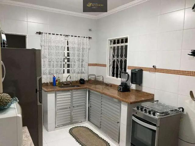 Casa / Sobrado para Venda em Pindamonhangaba/SP Residencial Parque das Palmeiras 3 Quartos