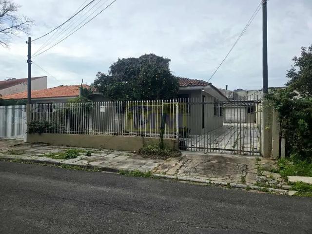Casa / Sobrado para Venda em Pinhais/PR Centro 2 Quartos