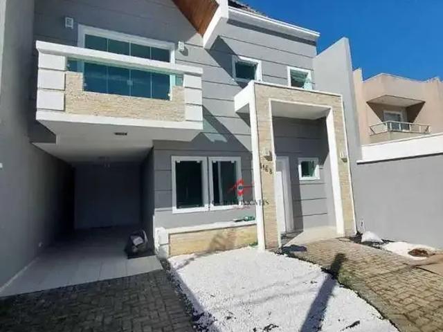 Casa / Sobrado para Venda em Pinhais/PR Centro 2 Quartos