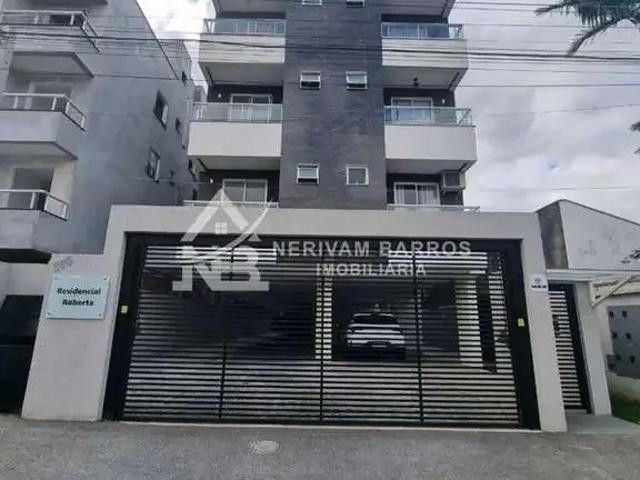 Casa / Sobrado para Venda em Pinhais/PR Centro 2 Quartos