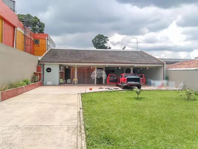 Casa / Sobrado para Venda em Pinhais/PR Centro 3 Quartos