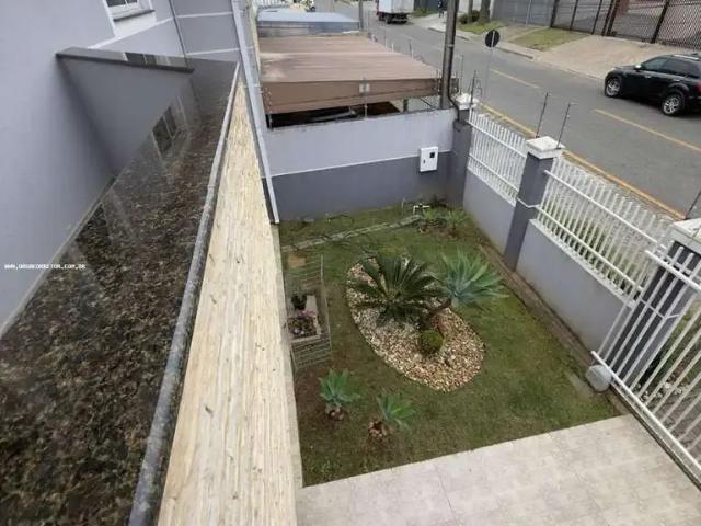 Casa / Sobrado para Venda em Pinhais/PR Centro 5 Quartos