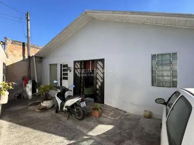 Casa / Sobrado para Venda em Pinhais/PR Alto Tarumã 2 Quartos