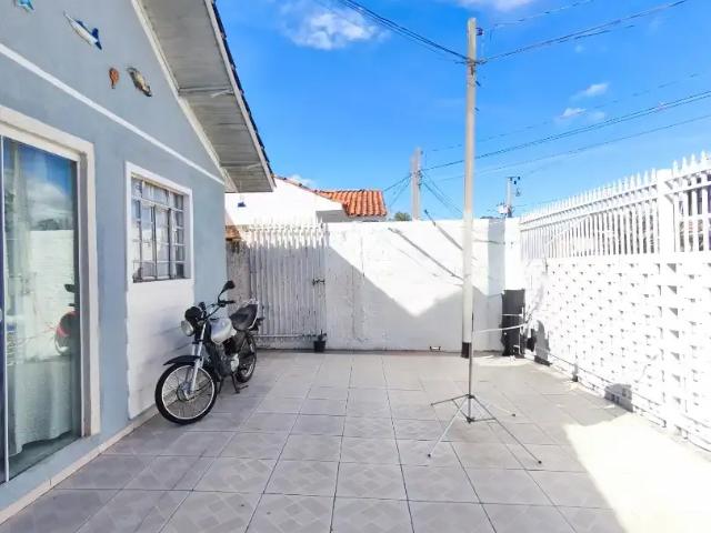 Casa / Sobrado para Venda em Pinhais/PR Alto Tarumã 3 Quartos