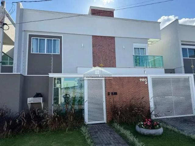 Casa / Sobrado para Venda em Pinhais/PR Atuba 3 Quartos