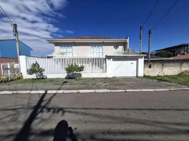 Casa / Sobrado para Venda em Pinhais/PR Atuba 3 Quartos