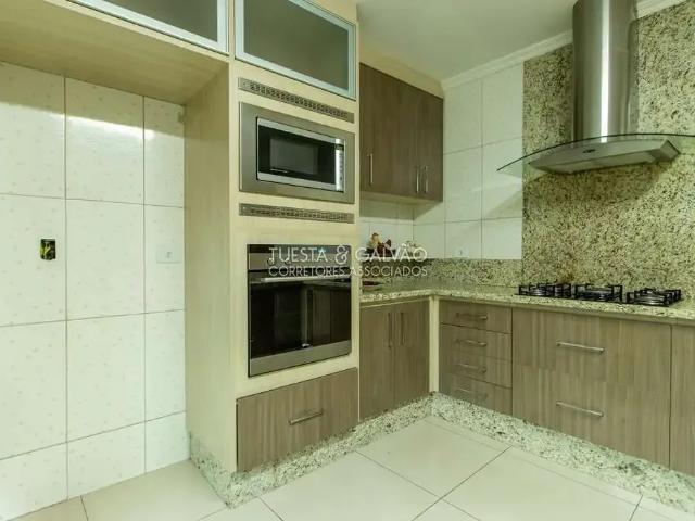 Casa / Sobrado para Venda em Pinhais/PR Jardim Amélia 5 Quartos