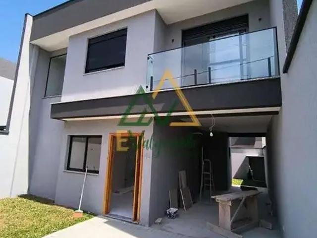 Casa / Sobrado para Venda em Pinhais/PR Maria Antonieta 3 Quartos