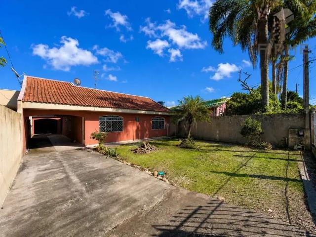 Casa / Sobrado para Venda em Pinhais/PR Maria Antonieta 3 Quartos