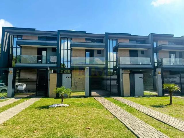 Casa / Sobrado para Venda em Pinhais/PR Pineville 3 Quartos