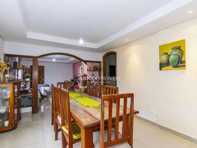 Casa / Sobrado para Venda em Pinhais/PR Weissópolis 3 Quartos