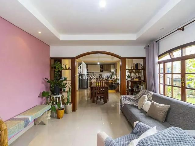 Casa / Sobrado para Venda em Pinhais/PR Weissópolis 3 Quartos