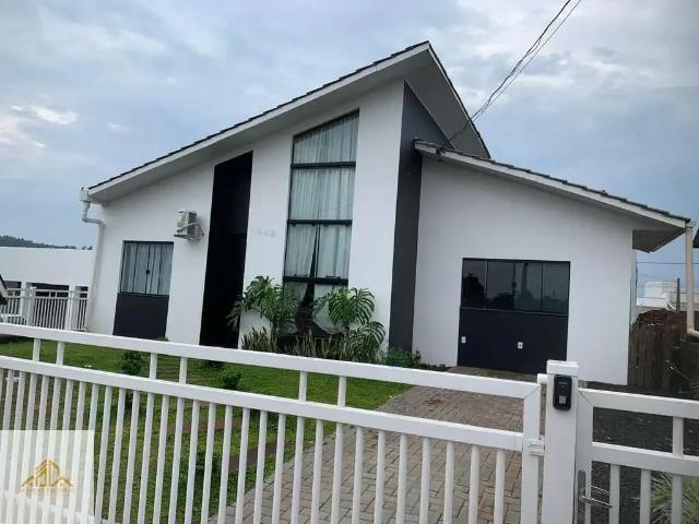 Casa / Sobrado para Venda em Pinhalzinho/SC Centro 3 Quartos