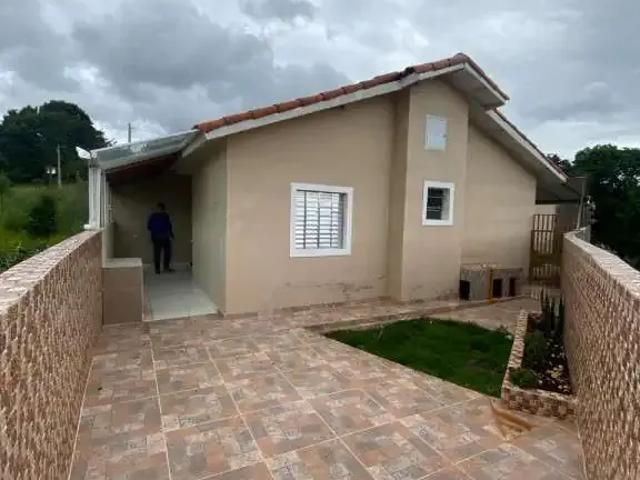 Casa / Sobrado para Venda em Pinhalzinho/SP Centro 2 Quartos