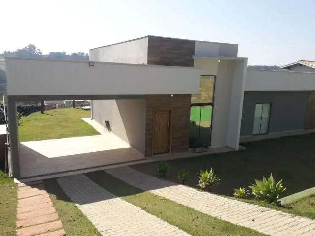 Casa / Sobrado para Venda em Pinhalzinho/SP Zona Rural 3 Quartos