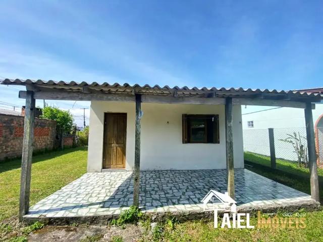 Casa / Sobrado para Venda em Pinhal/RS Magisterio 2 Quartos