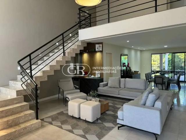 Casa / Sobrado para Venda em Pinheiral/RJ Centro 3 Quartos