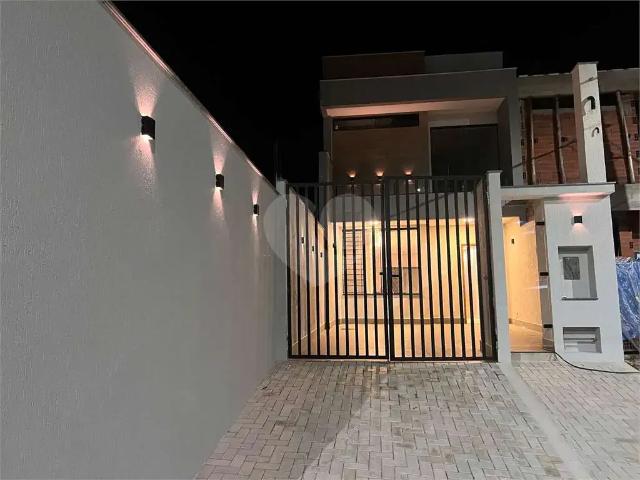 Casa / Sobrado para Venda em Pinheiral/RJ Centro 2 Quartos