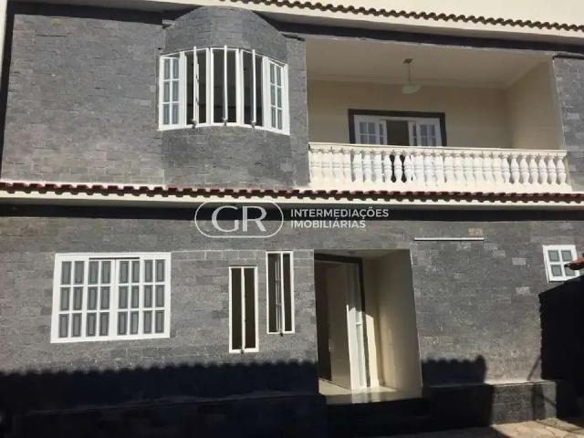 Casa / Sobrado para Venda em Pinheiral/RJ Centro 6 Quartos