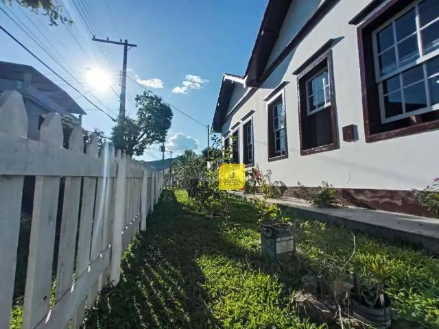 Casa / Sobrado para Venda em Piau/MG Centro 4 Quartos