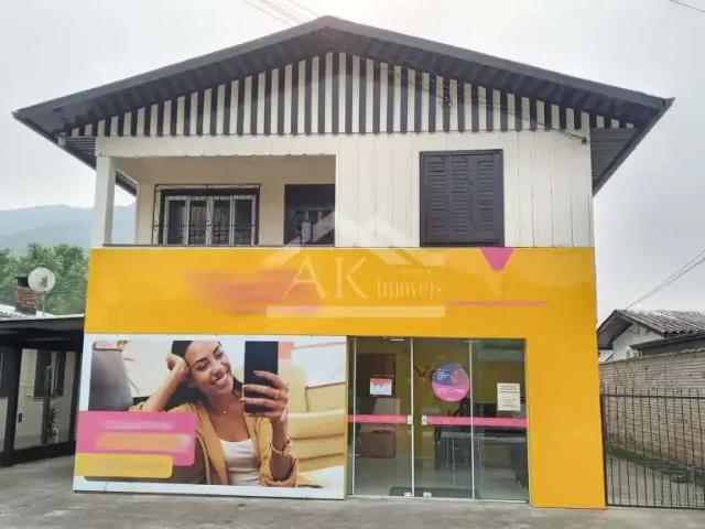 Casa / Sobrado para Venda em Picada Café/RS Centro 3 Quartos