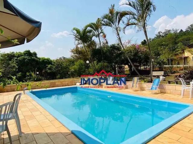 Casa / Sobrado para Venda em Piracaia/SP Canedos 4 Quartos