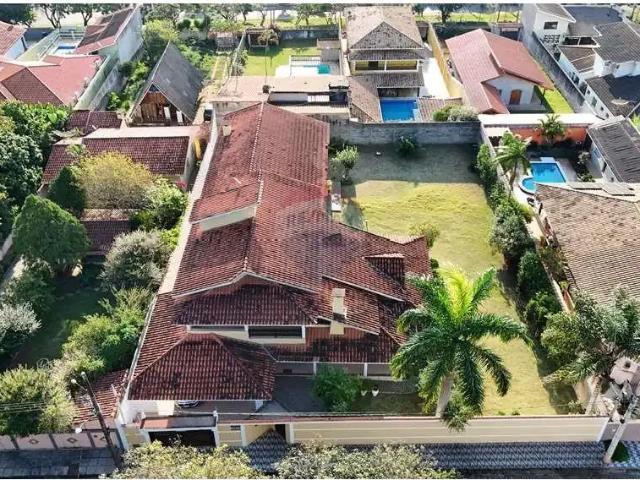Casa / Sobrado para Venda em Piracaia/SP Centro 5 Quartos