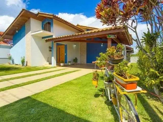 Casa / Sobrado para Venda em Piracaia/SP Centro 5 Quartos