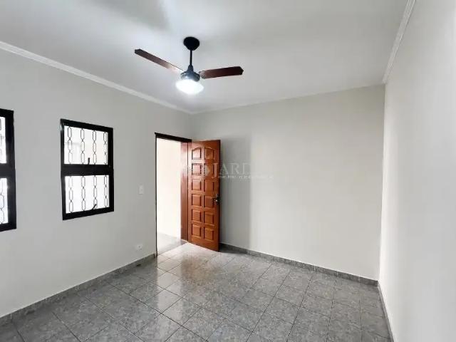 Casa / Sobrado para Venda em Piracicaba/SP Castelinho 2 Quartos