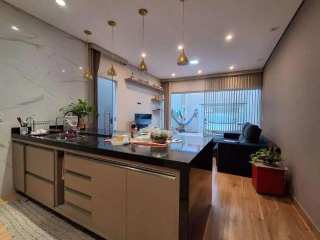 Casa / Sobrado para Venda em Piracicaba/SP Castelinho 2 Quartos