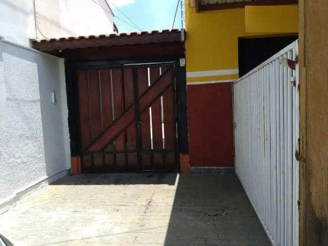 Casa / Sobrado para Venda em Piracicaba/SP Castelinho 3 Quartos