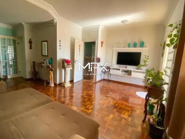 Casa / Sobrado para Venda em Piracicaba/SP Castelinho 3 Quartos