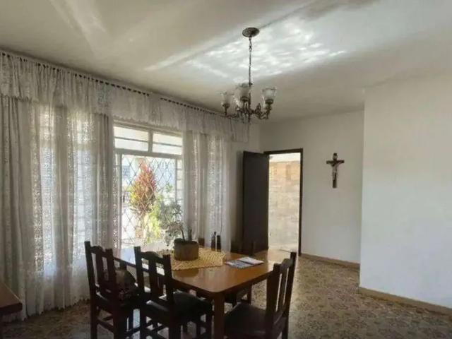 Casa / Sobrado para Venda em Piracicaba/SP Castelinho 3 Quartos