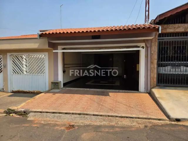 Casa / Sobrado para Venda em Piracicaba/SP Castelinho 3 Quartos