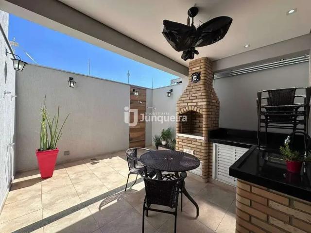 Casa / Sobrado para Venda em Piracicaba/SP Castelinho 3 Quartos