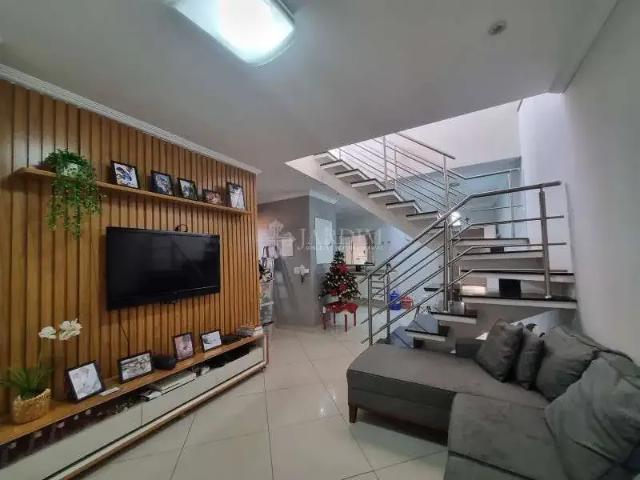 Casa / Sobrado para Venda em Piracicaba/SP Castelinho 3 Quartos