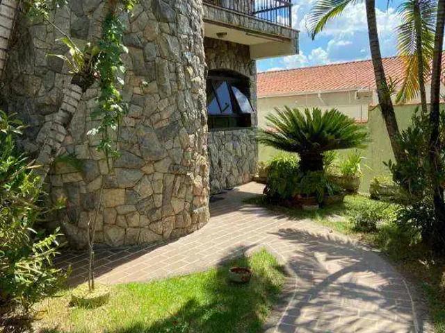 Casa / Sobrado para Venda em Piracicaba/SP Centro 3 Quartos