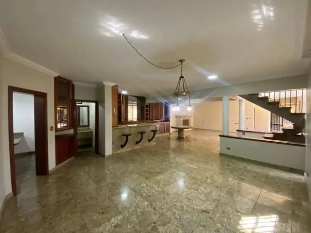 Casa / Sobrado para Venda em Piracicaba/SP Centro 4 Quartos